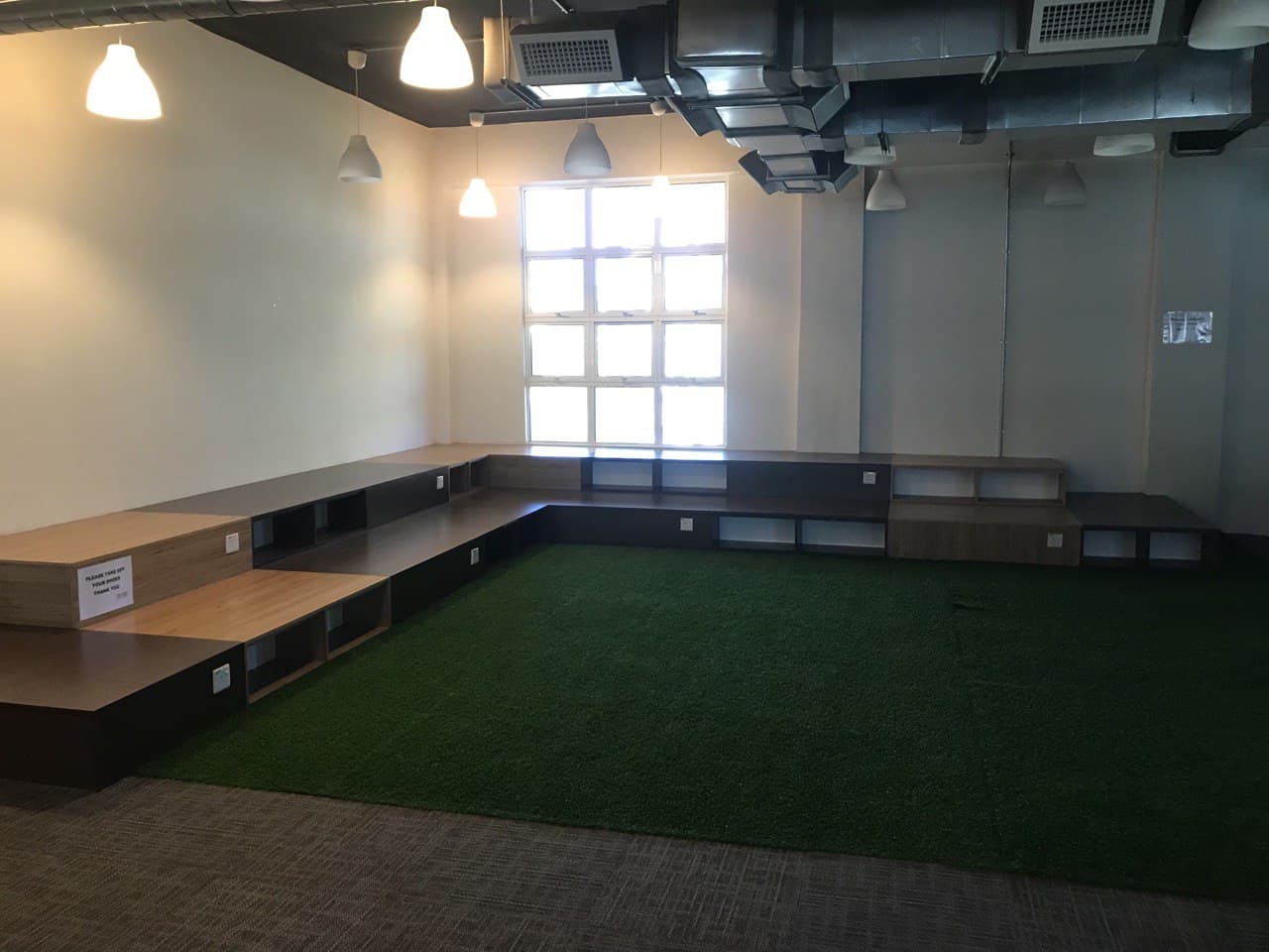 RUANG KERJA UNTUK DISEWA DI KUALA TERENGGANU: EVENT SPACE - TD 1303